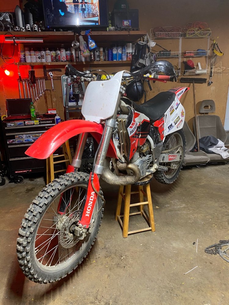 CAM’S GARAGE - Updated December 2025 - Hyde Park, New York - Motorcycle ...