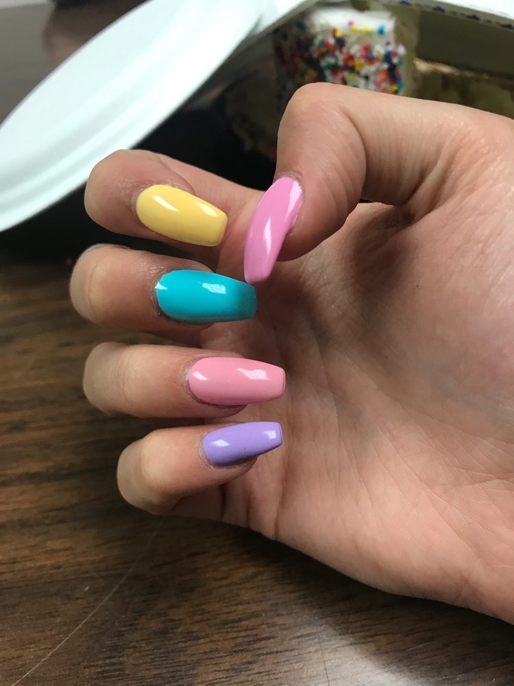 ULTRA NAILS - Updated July 2024 - 25 Photos - 2-2541 Shaughnessy Street ...