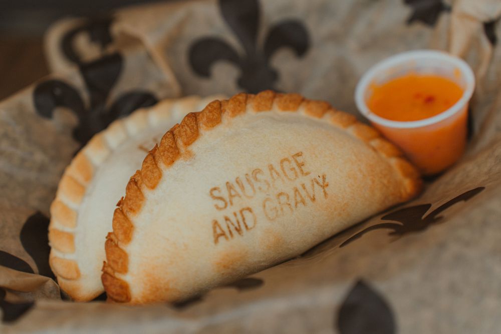 EMPANOLA MOBILE - Updated March 2025 - 18 Photos - 4415 Old Shell Rd ...