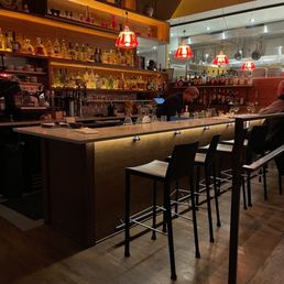 84 YESLER - Updated January 2026 - 642 Photos & 164 Reviews - 84 Yesler ...