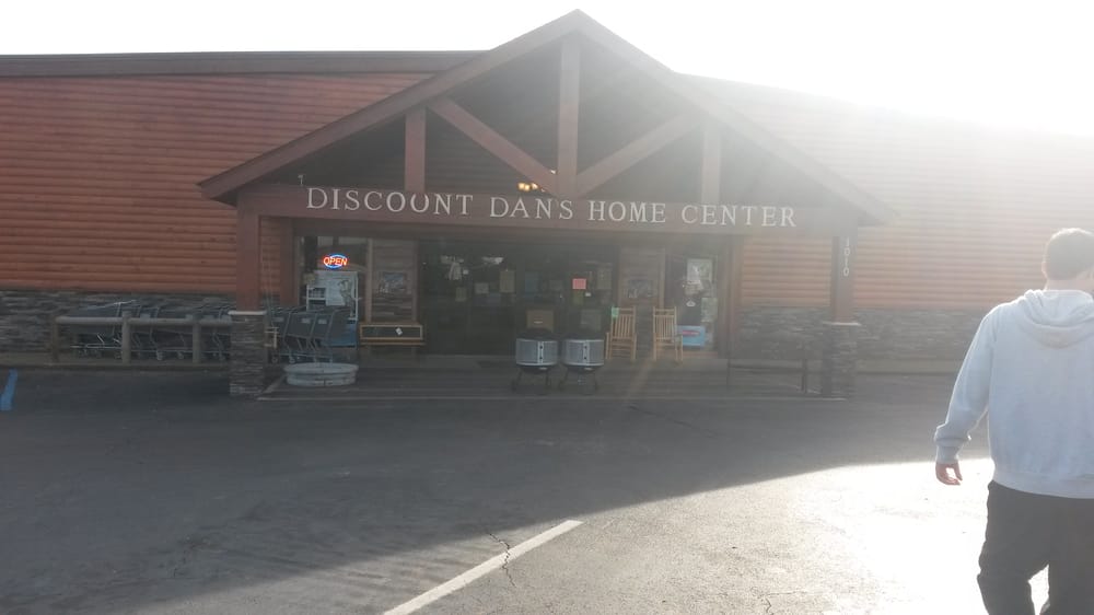 DISCOUNT DAN’S - Updated July 2025 - 1010 E 2nd St, Sheffield, Alabama ...