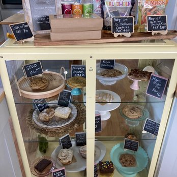BIRDIE’S BAKE SHOP - Updated January 2026 - 116 W Front St, Washington ...