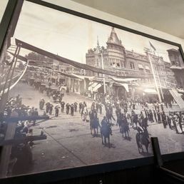 PYRENEES CAFE - Updated December 2025 - 443 Photos & 331 Reviews - 601 ...