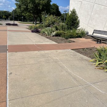 ALLEN PUBLIC LIBRARY - Updated September 2025 - 75 Photos & 46 Reviews ...