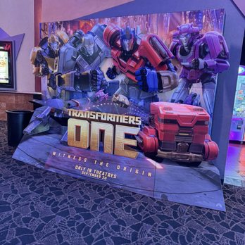 REGAL MANCHESTER - FRESNO - Updated June 2025 - 267 Photos & 232 ...