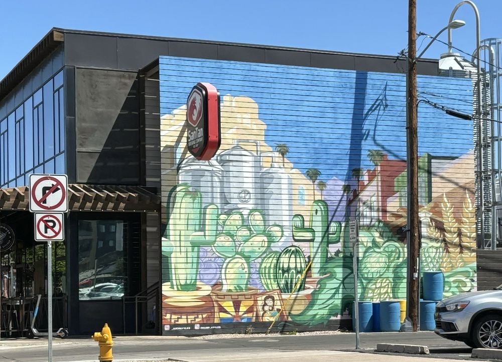 CHANDLER CITY - Updated December 2025 - 15 Photos - 55 N Arizona Pl ...