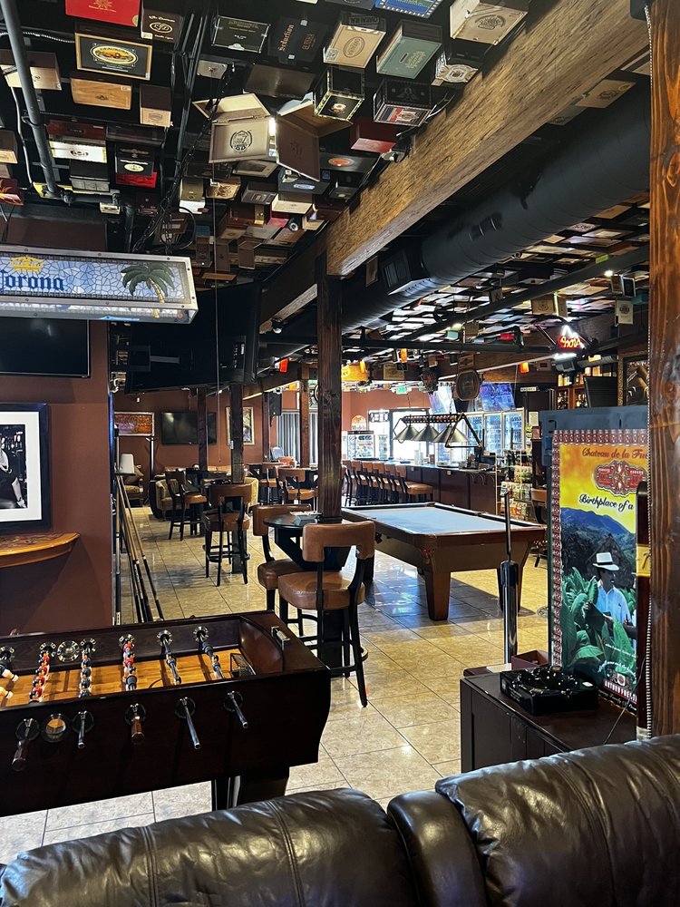 ZARKA CIGAR LOUNGE - 58 Photos & 85 Reviews - 41890 Enterprise Cir S ...