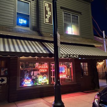 BURT’S PLACE - Updated January 2025 - 385 Photos & 722 Reviews - 8541 N ...