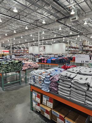COSTCO - Updated December 2025 - 151 Photos & 58 Reviews - 805 ...