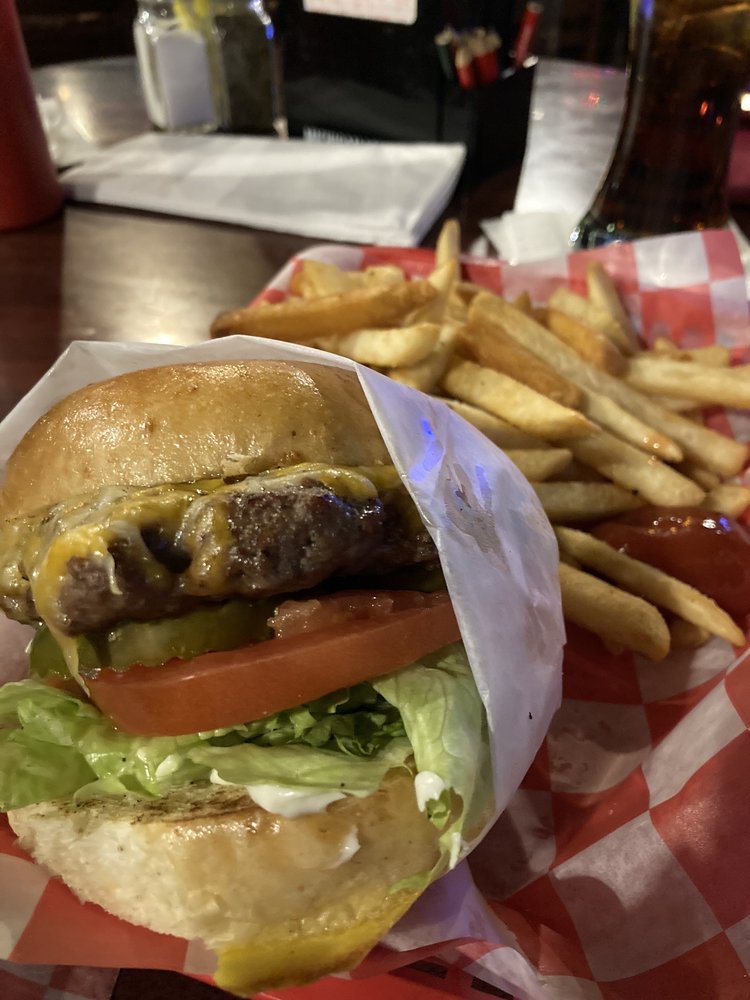 WILD WILLY’S BAR & GRILL - 18 Photos & 38 Reviews - 6221 Middlebelt Rd ...