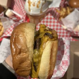 SMALL CHEVAL- RIVERSIDE - Updated December 2025 - 316 Photos & 295 ...