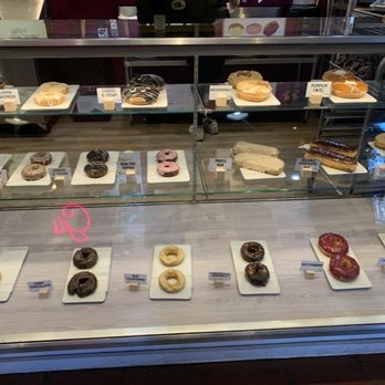 GURU DONUTS - Updated September 2024 - 494 Photos & 412 Reviews - 928 W ...