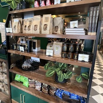 MODEL BAKERY - Updated May 2025 - 203 Photos & 136 Reviews - 1315 N ...