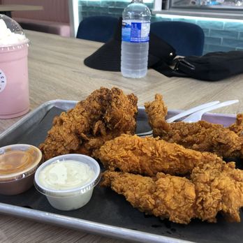 GELATO SHACK - Updated January 2026 - 33 Photos - 25 Overlea Boulevard ...