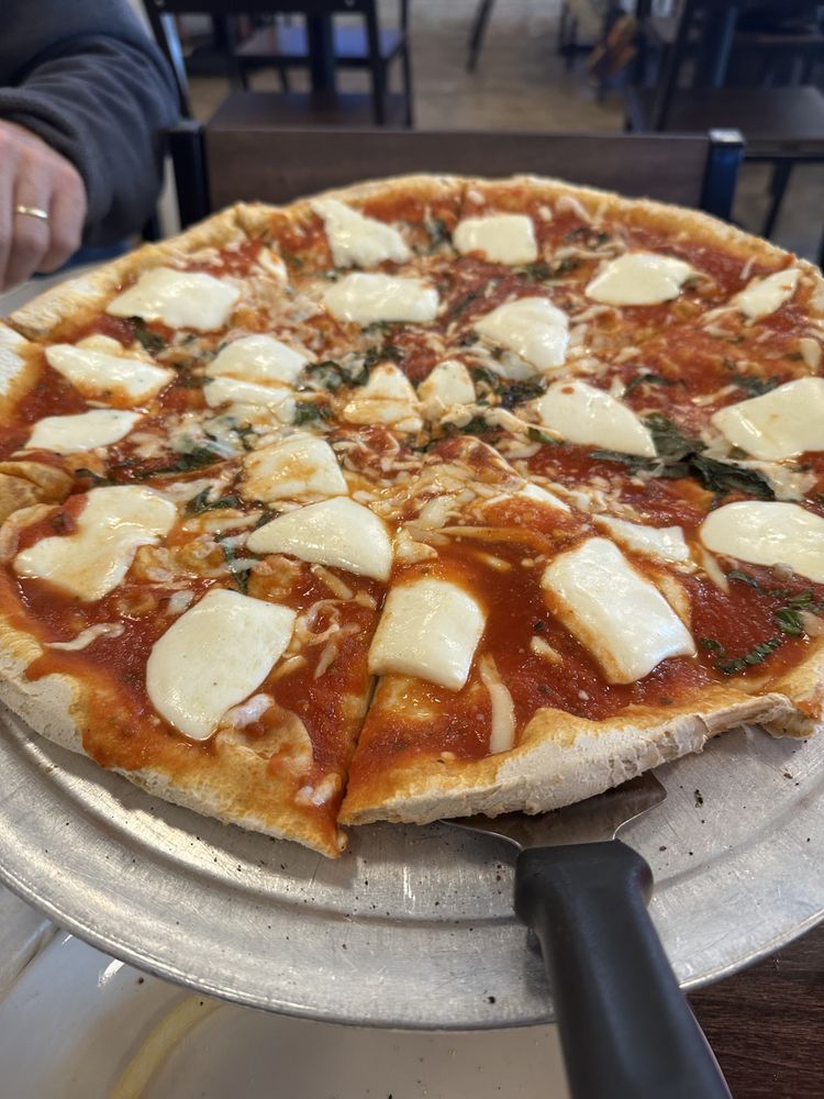 SLICE PIZZA & BREW HOMEWOOD - Updated September 2024 - 10 Reviews - 1010 Oxmoor Rd, Birmingham ...