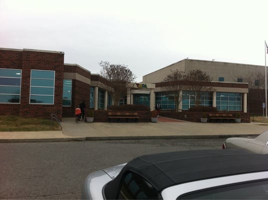 FRANKLIN FAMILY YMCA - 10 Reviews - 501 S Royal Oaks Blvd, Franklin ...