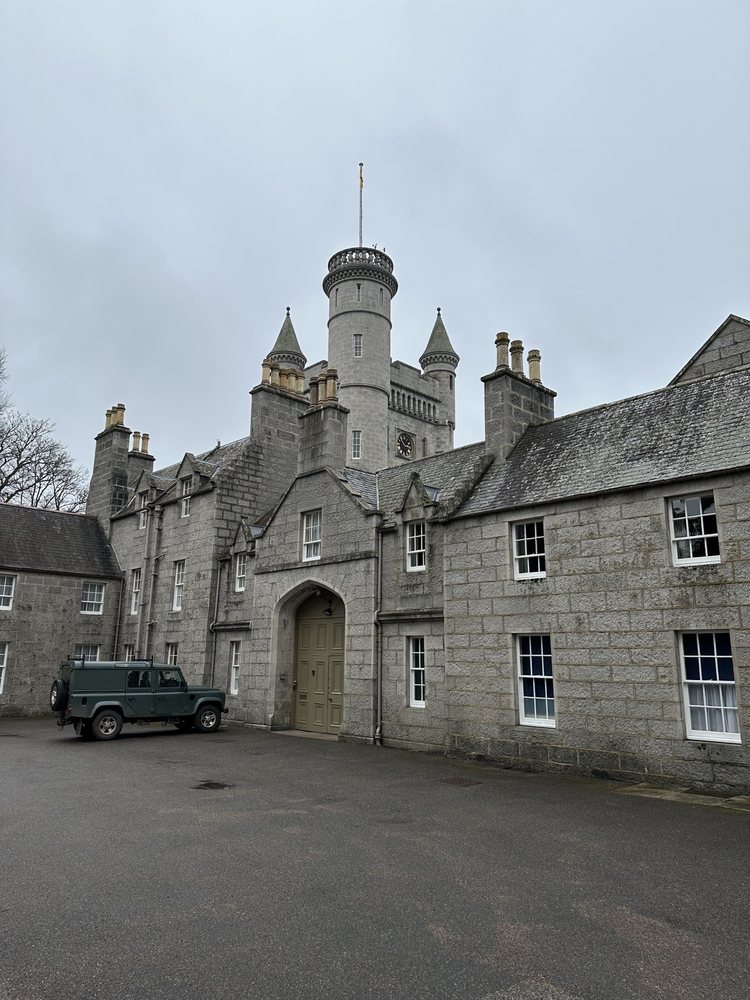 BALMORAL CASTLE - 15 Photos - Balmoral Estates, Ballater, Aberdeenshire ...