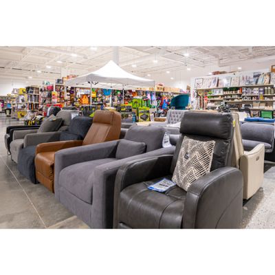 BIG BOX OUTLET STORE - Updated November 2025 - 22 Photos - 11311 - 120 ...