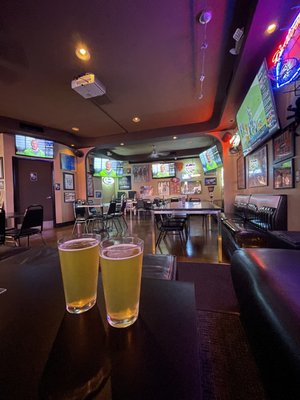 CLUBHOUSE 56 - Updated October 2024 - 258 Photos & 336 Reviews - 723 ...