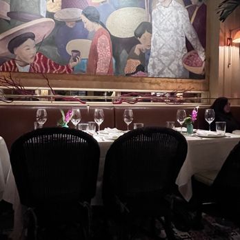 LE COLONIAL LAKE FOREST - Updated August 2024 - 270 Photos & 151 ...