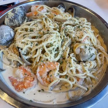 BAG O CRAB - Updated May 2025 - 139 Photos & 94 Reviews - 3776 Fallon ...