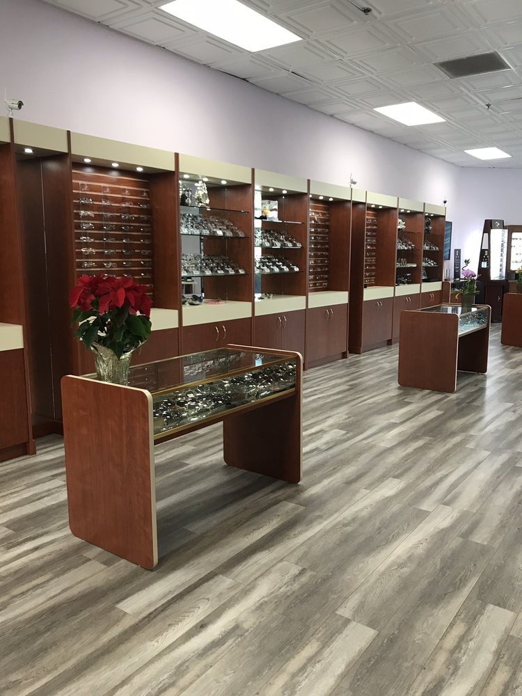 CRYSTAL VISION OPTOMETRY - 10 Photos & 56 Reviews - 3801 S Harbor Blvd ...