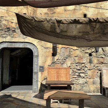 DOCKING BAY 7 FOOD AND CARGO - 1229 Photos & 327 Reviews - 1313 ...