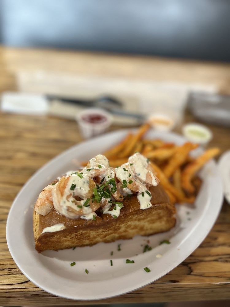 SLAPFISH - Updated October 2025 - 312 Photos & 236 Reviews - 2100 ...