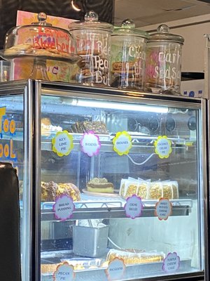 TOO COOL CAFE - Updated 2024 - 523 Photos & 579 Reviews - 2051 S ...