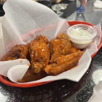 VILLAGE ROAD PIZZERIA - Updated September 2024 - 184 Photos & 317 ...