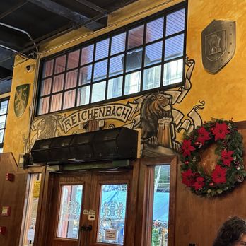 REICHENBACH HALL - Updated June 2025 - 1398 Photos & 932 Reviews - 5 W ...