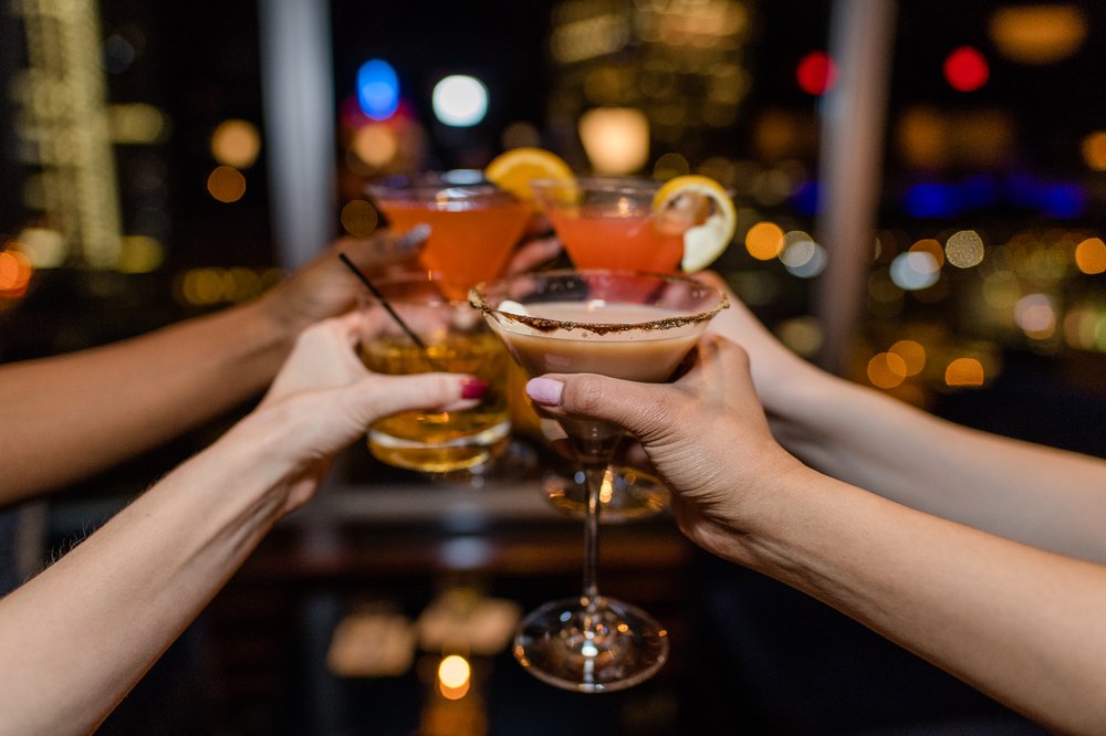 BLU - Updated January 2026 - 283 Photos & 168 Reviews - 424 E Wisconsin ...