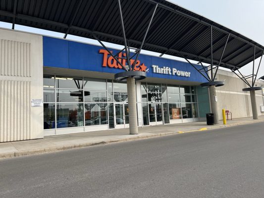 TALIZE - Updated December 2025 - 12 Photos - 547 Steeles Ave E ...