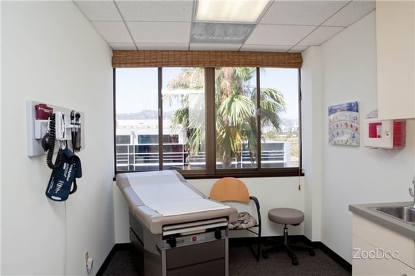 SAMUEL ROSS, MD - Updated December 2025 - 15 Reviews - 8920 Wilshire ...