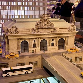 NEW YORK TRANSIT MUSEUM GALLERY & STORE - Updated December 2025 - 470 ...