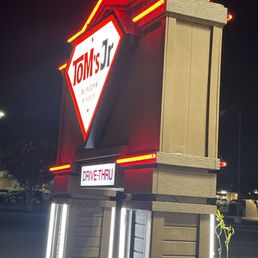 TOM’S JR BURGERS - Updated December 2025 - 129 Photos & 177 Reviews ...