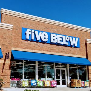 FIVE BELOW - 15 Photos - 975 Savannah Hwy, Charleston, South Carolina ...