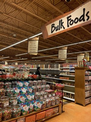 WEGMANS - Updated November 2024 - 137 Photos & 50 Reviews - 3175 Chili ...