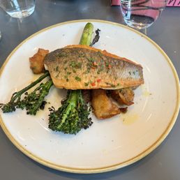 ORETTA MIDTOWN - Updated January 2026 - 256 Photos & 84 Reviews - 2131 ...