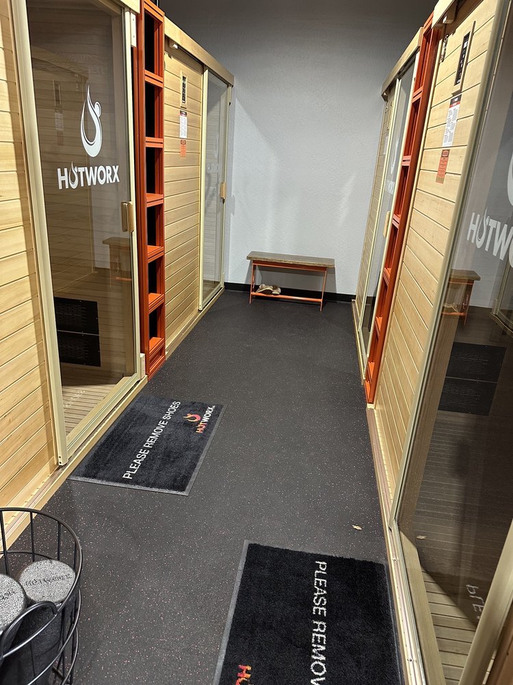 HOTWORX - FRESNO - Updated December 2025 - 27 Photos - 7089 N Marks Ave ...