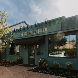 THE RUMPLED QUEEN - Updated October 2025 - 21 Photos & 13 Reviews - 387 ...