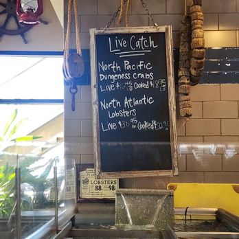 POINT LOMA SEAFOODS - Updated October 2024 - 3033 Photos & 2773 Reviews ...