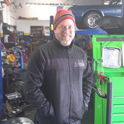 REED’S AUTOMOTIVE - 10 Photos & 28 Reviews - 57 Taylor Ct, Thousand ...