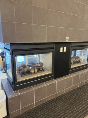 EVERGREEN BRANCH LIBRARY - Updated September 2025 - 42 Photos & 64 ...