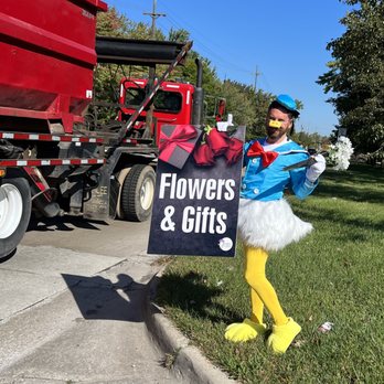 ROMULUS FLOWERS & GIFTS - Updated July 2025 - 39 Photos - 7563 Merriman ...