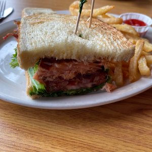 PIKE PLACE BAR & GRILL - 238 Photos & 499 Reviews - 90 Pike St, Seattle ...