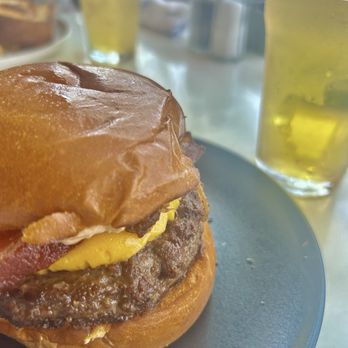 MAGNOLIA HOUSE - Updated December 2024 - 2489 Photos & 1491 Reviews ...