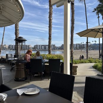 BEACHSIDE RESTAURANT AND BAR - Updated October 2025 - 1892 Photos ...