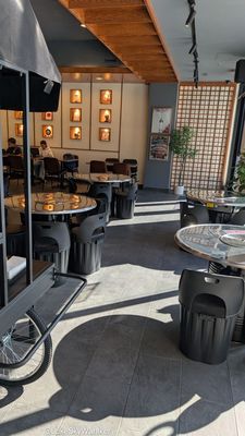 PO-CHA - Updated December 2025 - 21 Photos - 150 S Chauncey Ave, West ...