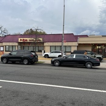 CANTON MANOR - Updated October 2025 - 962 Photos & 161 Reviews - 220-15 ...